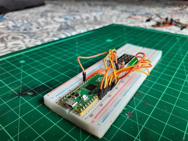 Stepper Motor Controlled 4-digit Passcode Lock with a Raspberry Pi Pico - Share Project - PCBWay