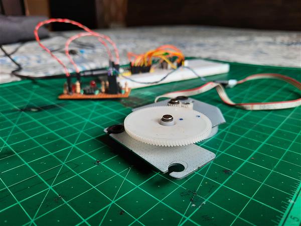 Stepper Motor Controlled 4-digit Passcode Lock with a Raspberry Pi Pico - Share Project - PCBWay